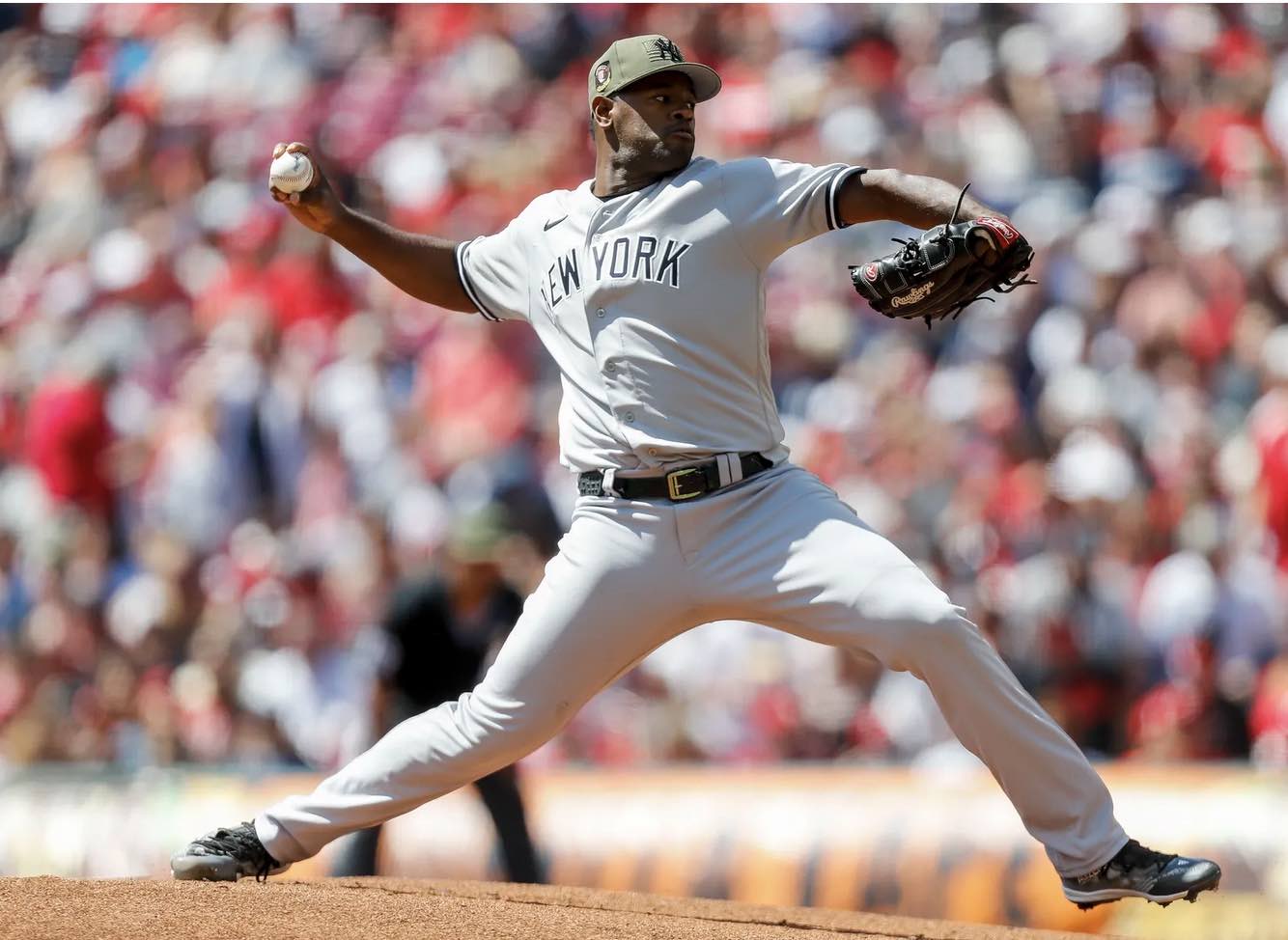 Pitcher Luis Severino Returns To Yankees – Sports Buzzer